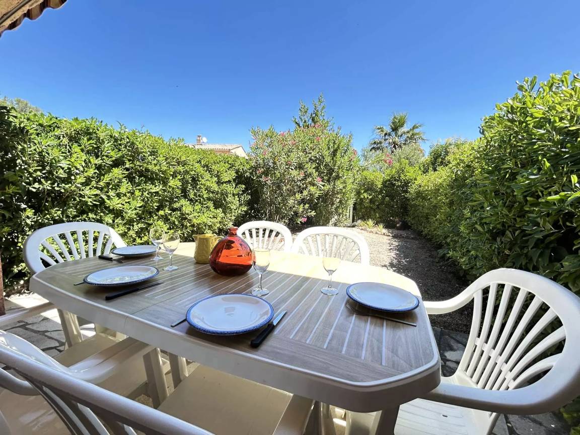 42 M² Huoneisto ∙ 1 Makuuhuone ∙ 4 Vierasta - Sainte-Maxime