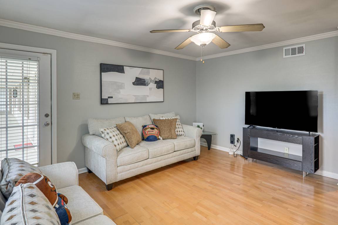 92 M² Apartamento ∙ 2 Habitaciones ∙ 6 Huéspedes - Oxford, MS