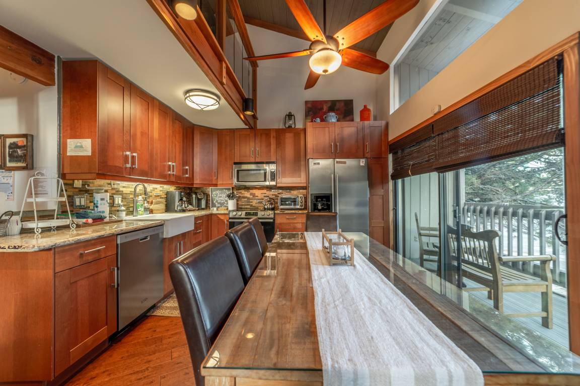 115 M² House ∙ 3 Bedrooms ∙ 8 Guests - Mammoth Lakes, CA
