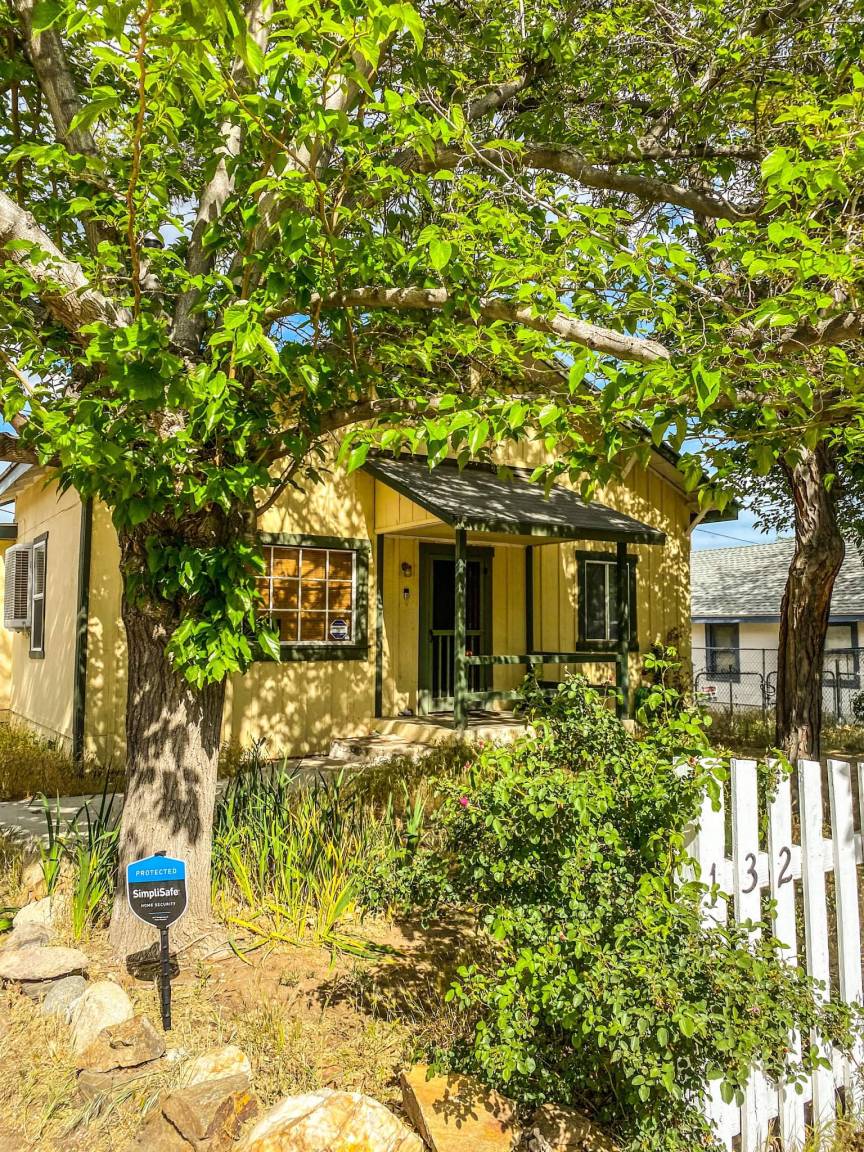 113 M² Cabin ∙ 4 Bedrooms ∙ 10 Guests - Lake Isabella, CA