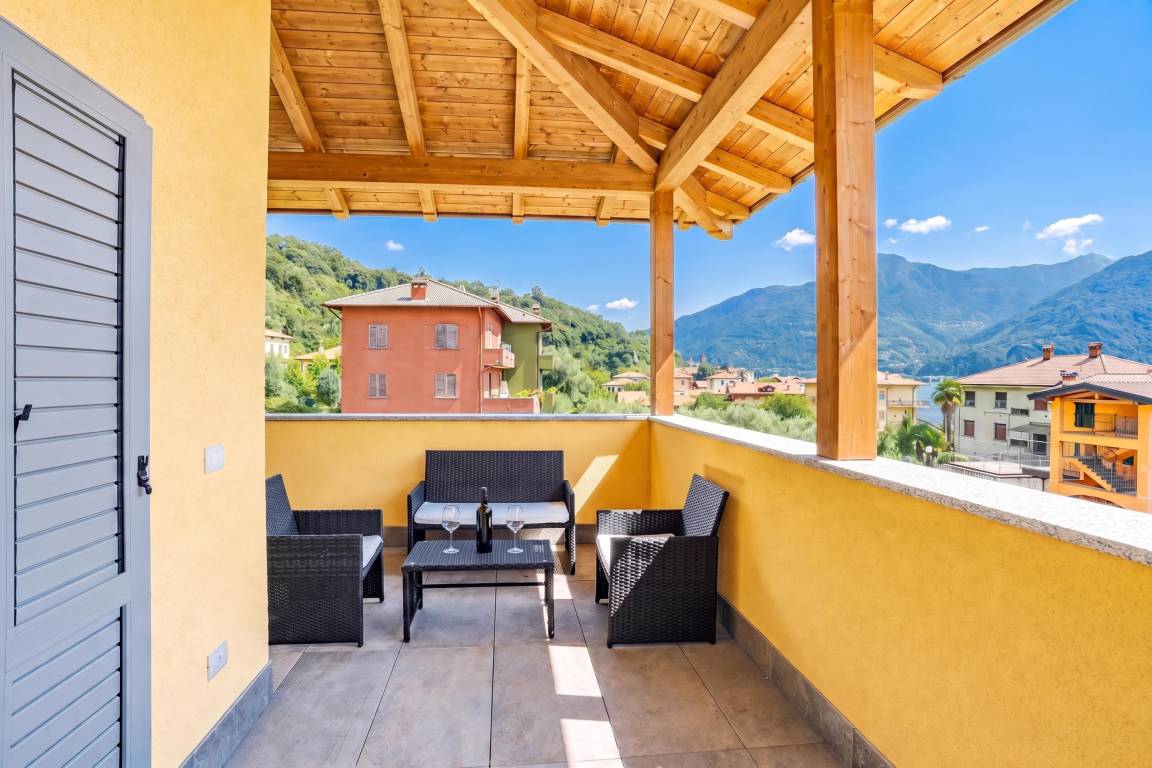 110 M² Appartamento Vacanza ∙ 2 Camere Da Letto ∙ 6 Ospiti - Menaggio