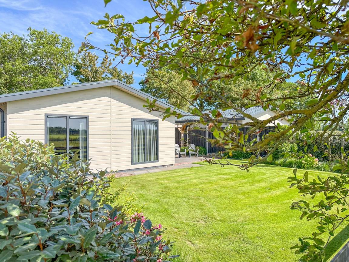 58 M² Chalet ∙ 2 Bedrooms ∙ 4 Guests - Alkmaar