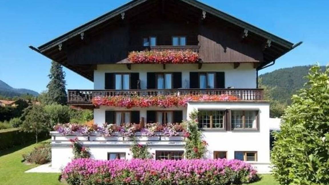 67 M² Apartment ∙ 2 Bedrooms ∙ 3 Guests - Tegernsee