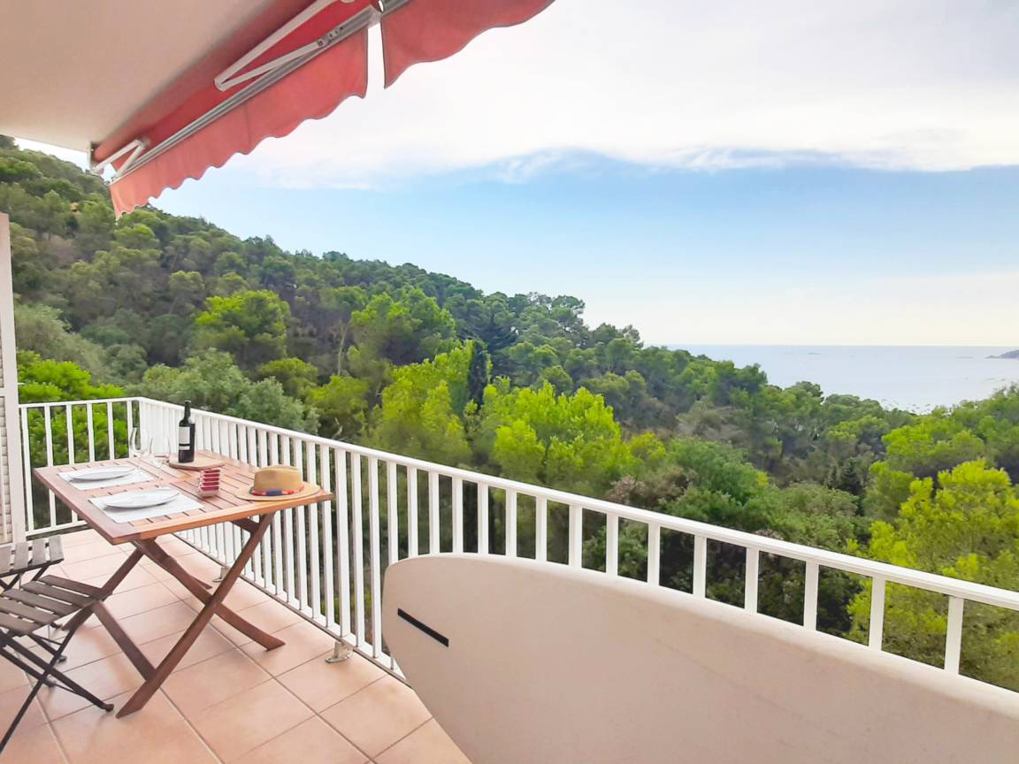 50 M² Ferienwohnung ∙ 2 Schlafzimmer ∙ 4 Gäste - Tamariu