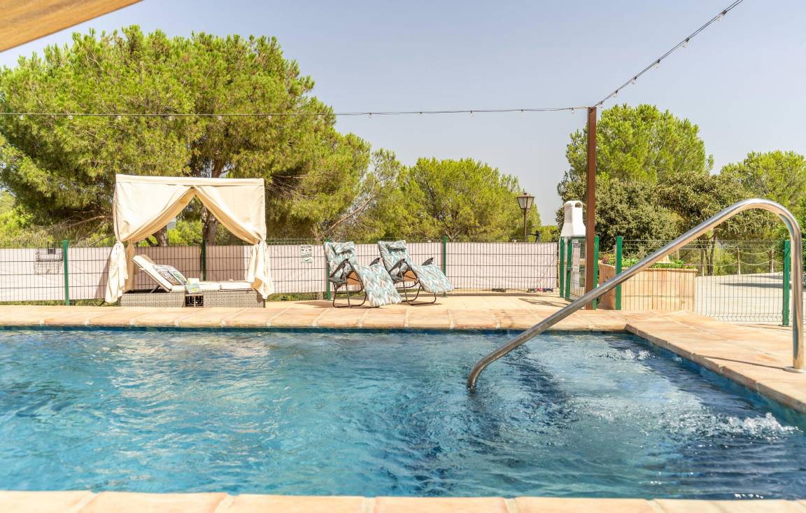 250 M² Casa ∙ 4 Habitaciones ∙ 8 Huéspedes - Villaviciosa de Córdoba