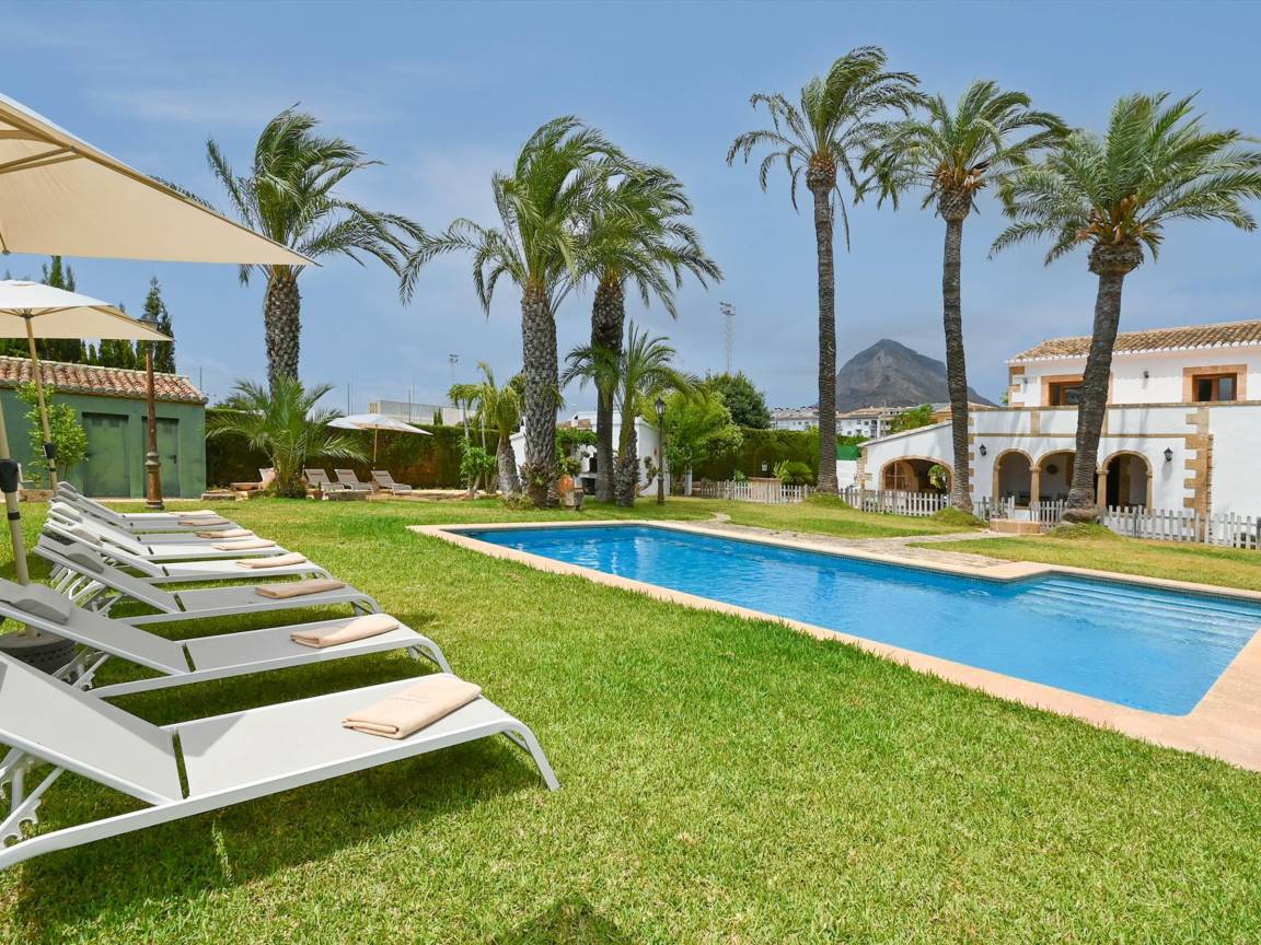 350 M² Villa ∙ 3 Habitaciones ∙ 6 Huéspedes - Jávea