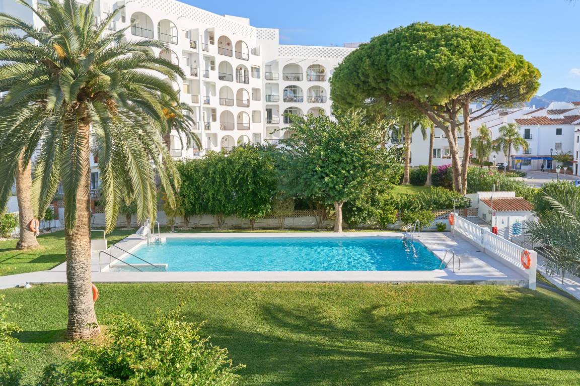 114 M² Apartment ∙ 2 Bedrooms ∙ 4 Guests - Nerja