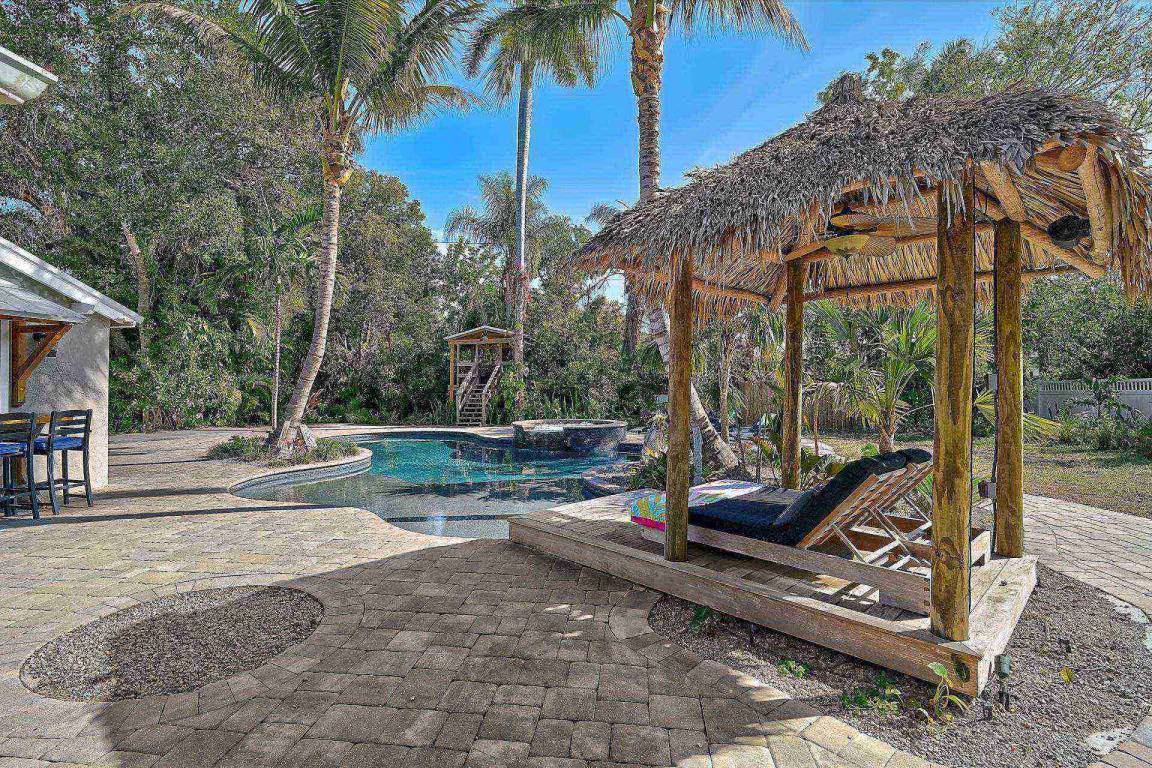 314 M² House ∙ 5 Bedrooms ∙ 15 Guests - Bradenton, FL