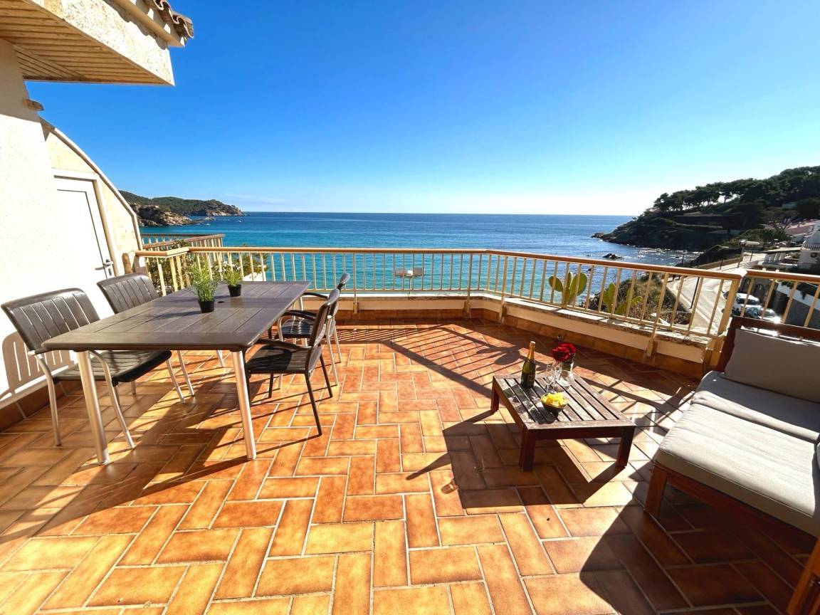 120 M² Appartement ∙ 4 Chambres ∙ 8 Personnes - Palamós