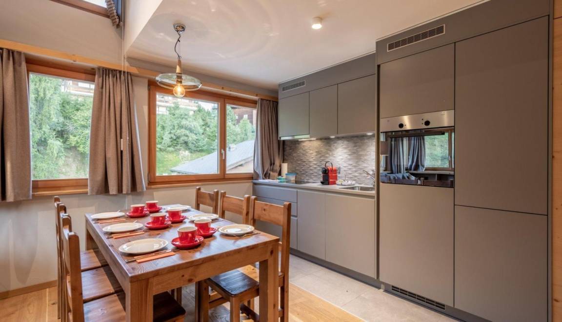 78 M² Ferienwohnung ∙ 2 Schlafzimmer ∙ 6 Gäste - Sierre