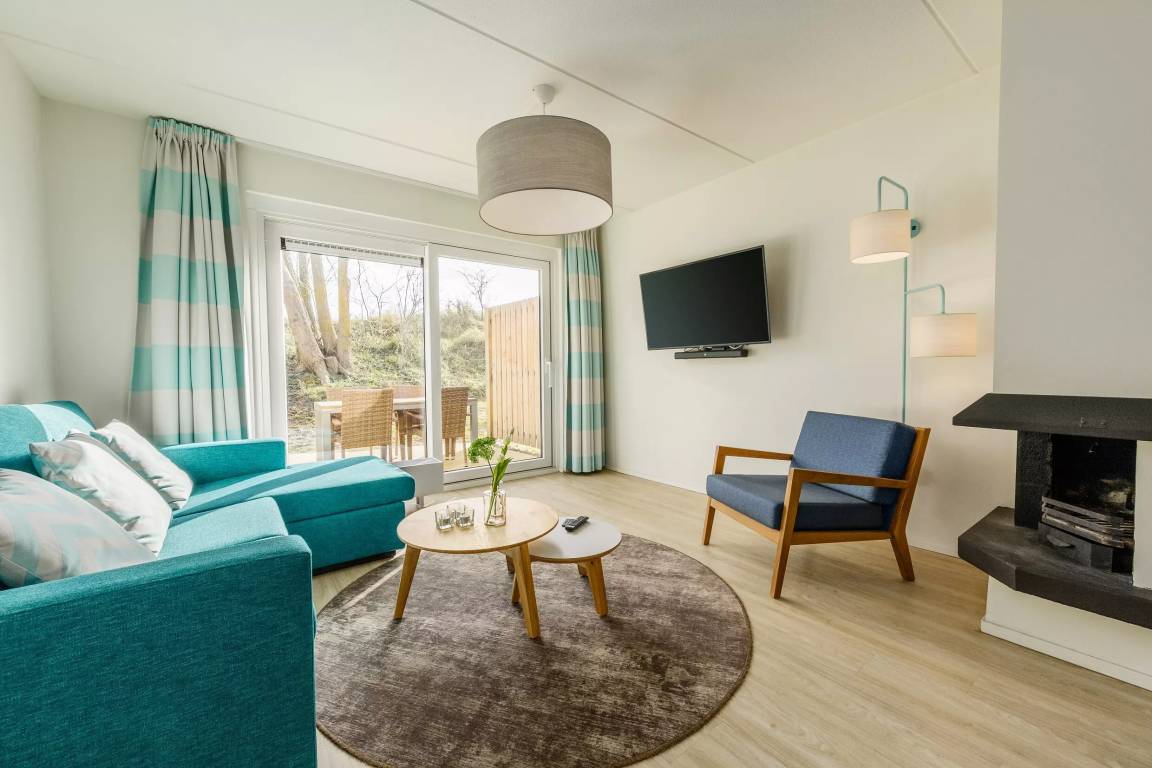 70 M² Caravan ∙ 2 Bedrooms ∙ 4 Guests - Zandvoort