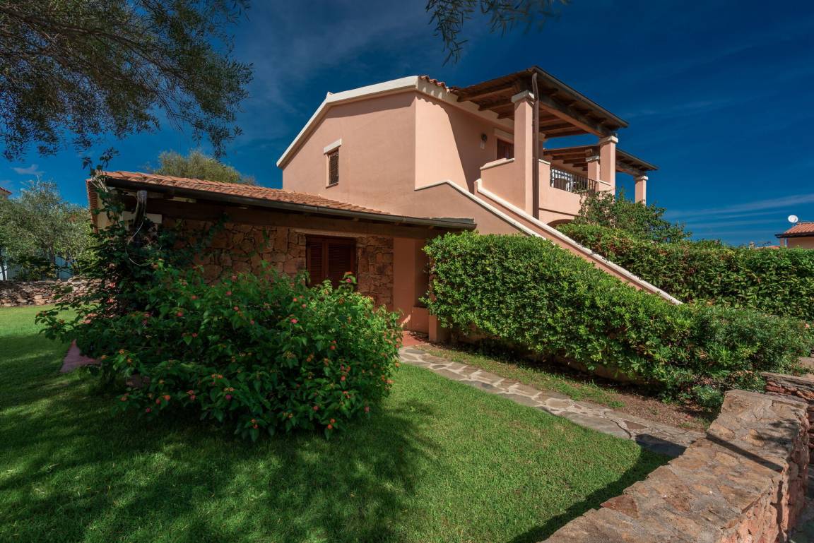 38 M² Resort ∙ 2 Bedrooms ∙ 6 Guests - Sardinia