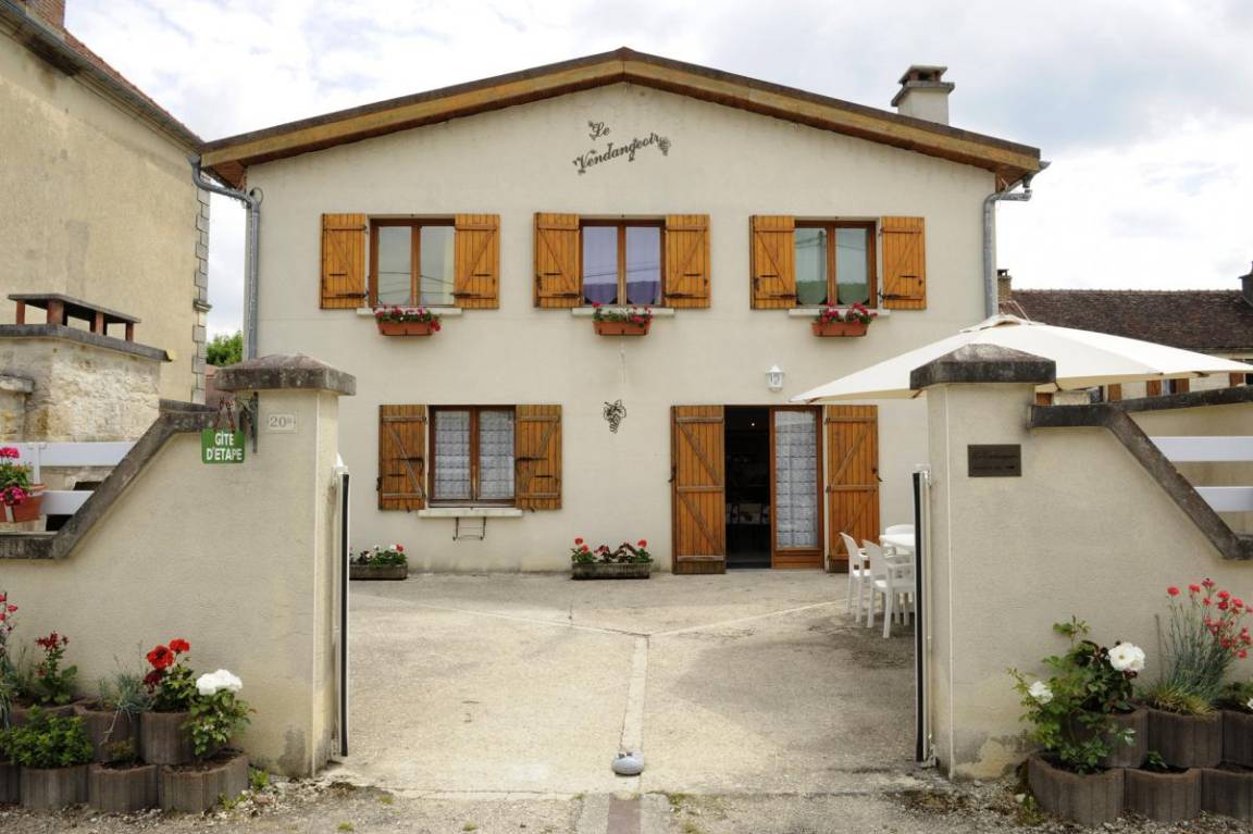 190 M² Cottage ∙ 5 Chambres ∙ 13 Personnes - Bar-sur-Seine