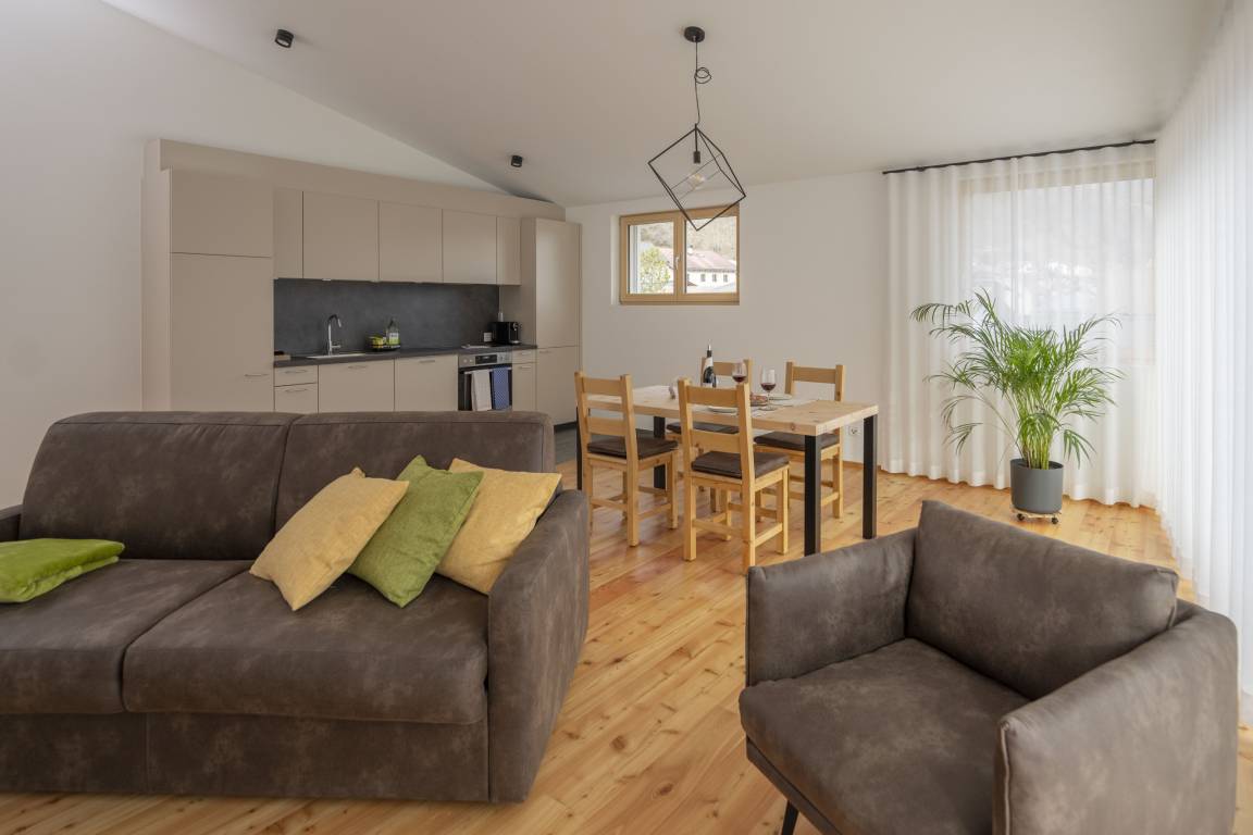 86 M² Ferienwohnung ∙ 2 Schlafzimmer ∙ 6 Gäste - Burgeis