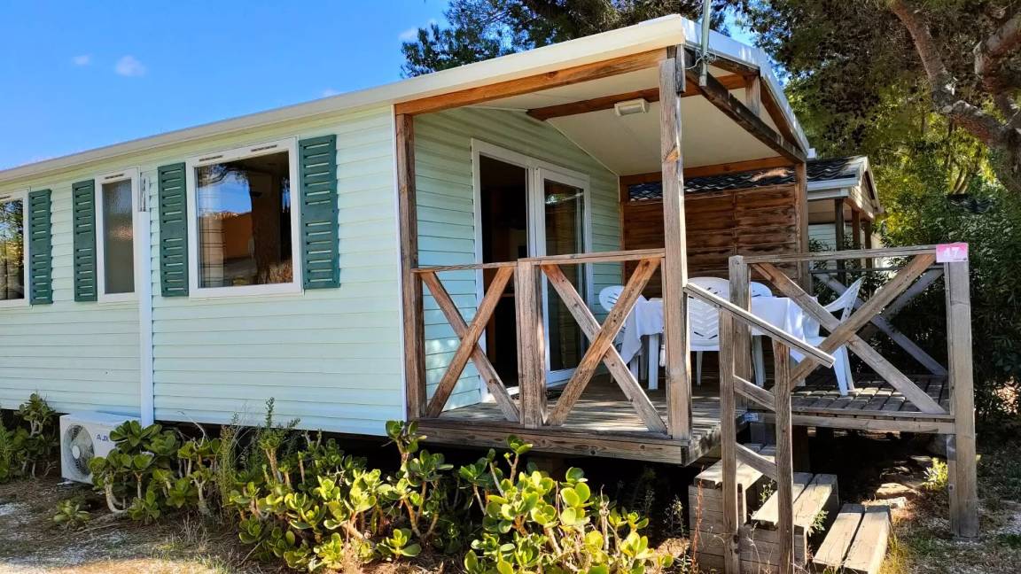 32 M² Caravan ∙ 2 Slaapkamers ∙ 4 Gasten - Le Lavandou