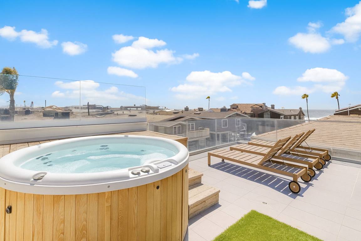 176 M² House ∙ 3 Bedrooms ∙ 10 Guests - Newport Beach, CA