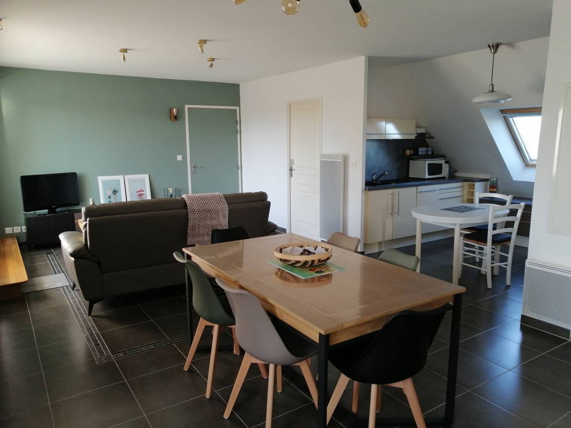 89 M² Appartement ∙ 2 Chambres ∙ 4 Personnes - Batz-sur-Mer