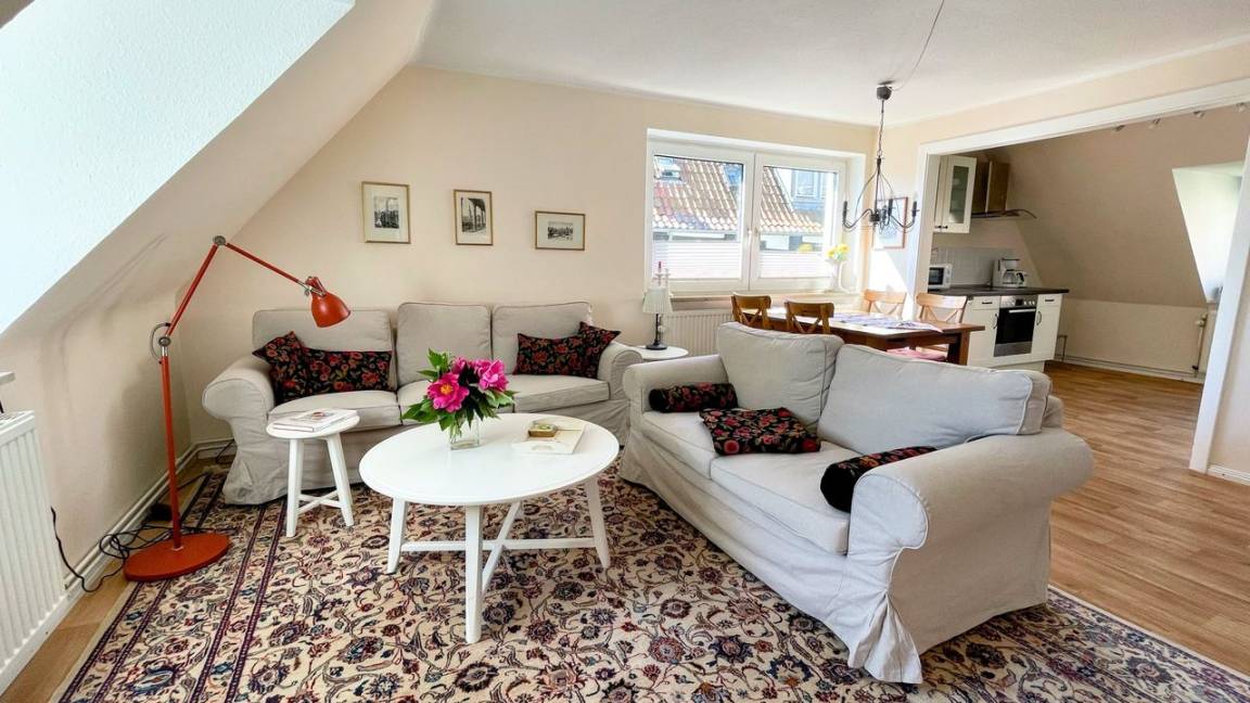 75 M² Ferienwohnung ∙ 2 Schlafzimmer ∙ 4 Gäste - Schleswig