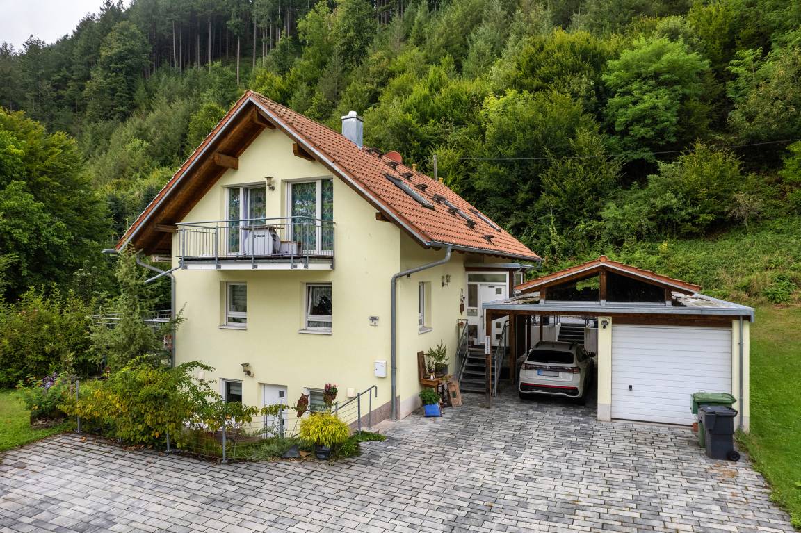 60 M² Ferienwohnung ∙ 1 Schlafzimmer ∙ 4 Gäste - Zell am Harmersbach
