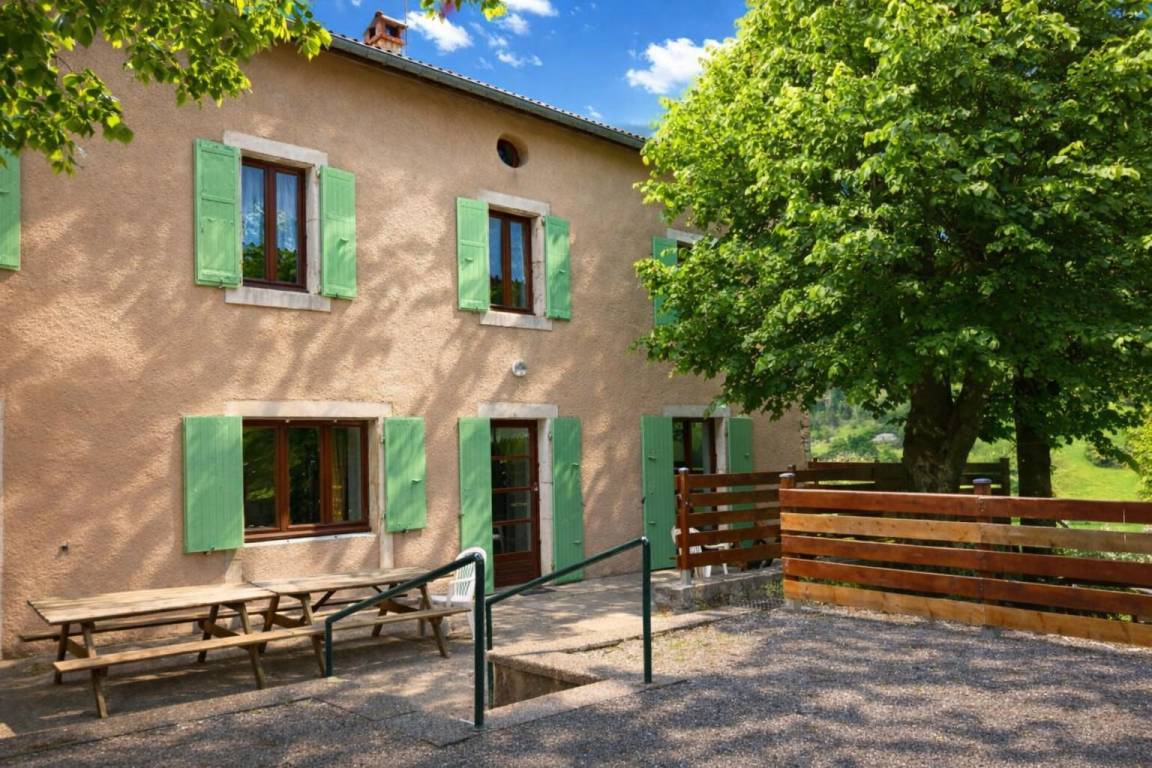 160 M² Gîte ∙ 8 Chambres ∙ 15 Personnes - La Chapelle-en-Vercors