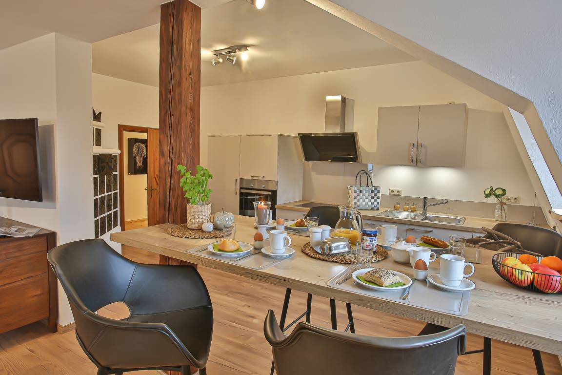 Ferienwohnung ∙ 3 Schlafzimmer ∙ 6 Gäste - Bad Staffelstein
