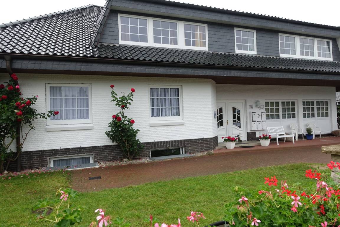 92 M² Ferienwohnung ∙ 2 Schlafzimmer ∙ 4 Gäste - Ostsee