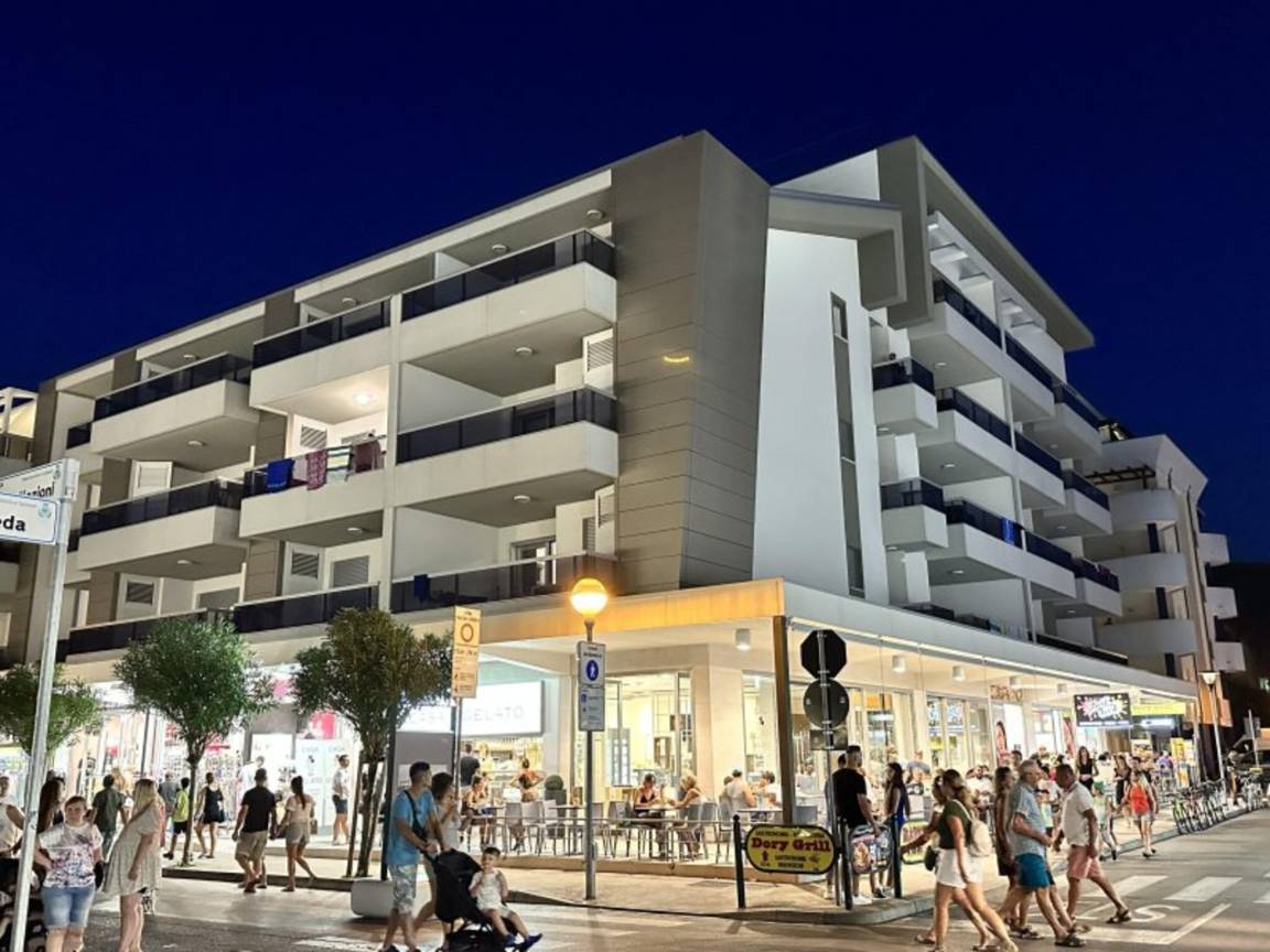 40 M² Ferienwohnung ∙ 2 Schlafzimmer ∙ 5 Gäste - Lignano Sabbiadoro