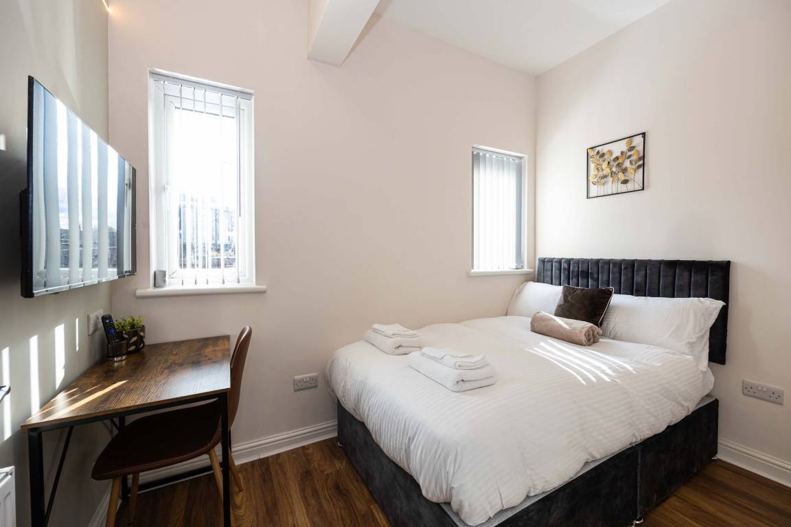 Appartement ∙ 4 Chambres ∙ 8 Personnes - Oldham