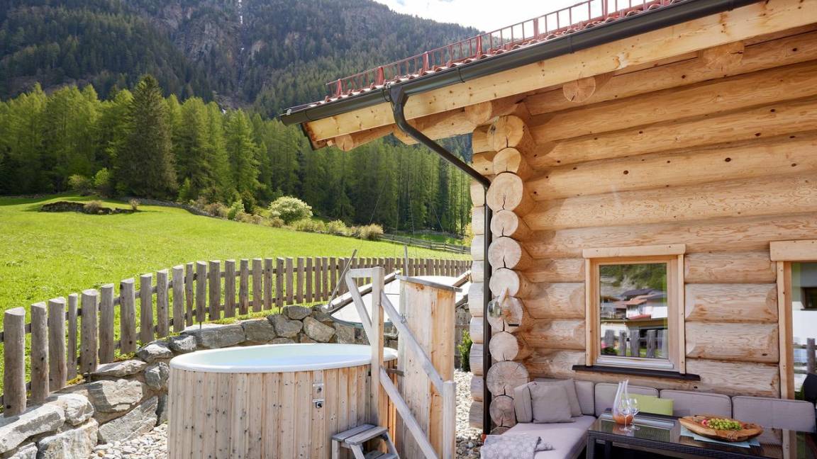 105 M² Ferienhaus ∙ 1 Schlafzimmer ∙ 2 Gäste - Sölden