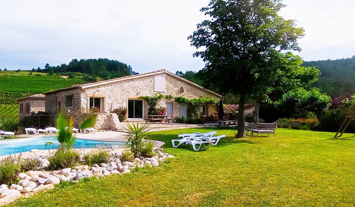 180 M² Huis ∙ 6 Slaapkamers ∙ 14 Gasten - Saillans