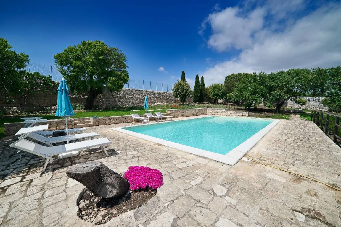 350 M² Casa ∙ 4 Camere Da Letto ∙ 8 Ospiti - Comiso