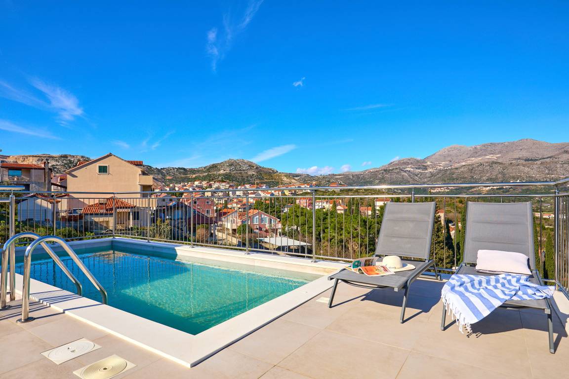 290 M² Apartment ∙ 4 Bedrooms ∙ 8 Guests - Mlini