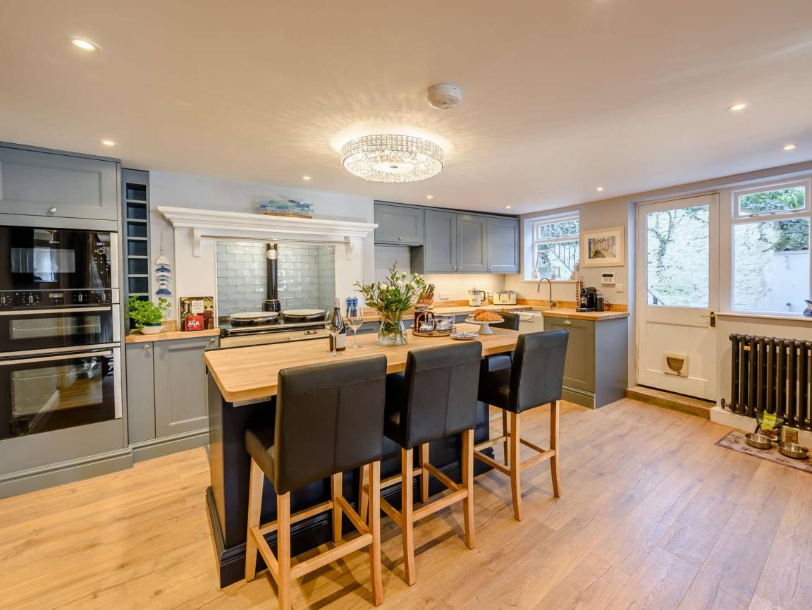 Cottage ∙ 5 Bedrooms ∙ 9 Guests - Barnstaple