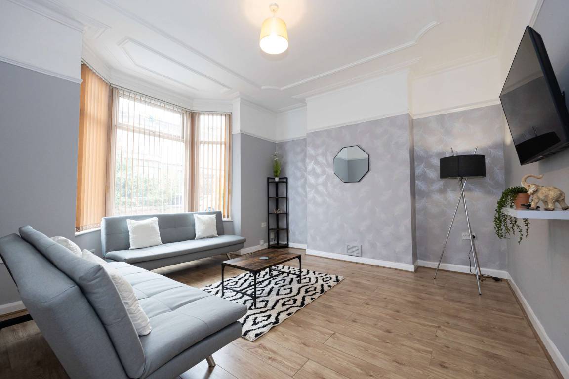 61 M² Ferienwohnung ∙ 1 Schlafzimmer ∙ 6 Gäste - Liverpool