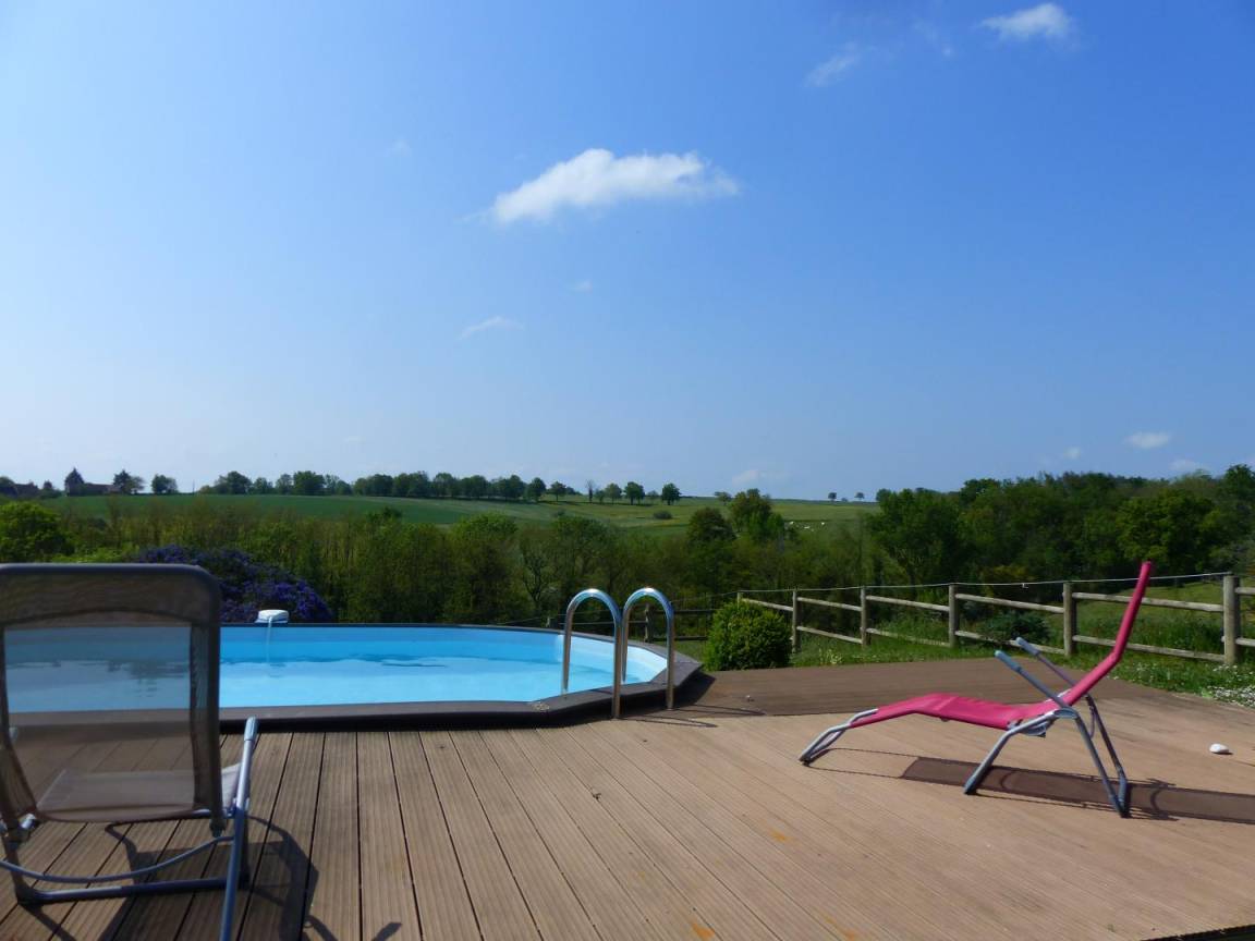 70 M² Gîte ∙ 2 Chambres ∙ 4 Personnes - Allier