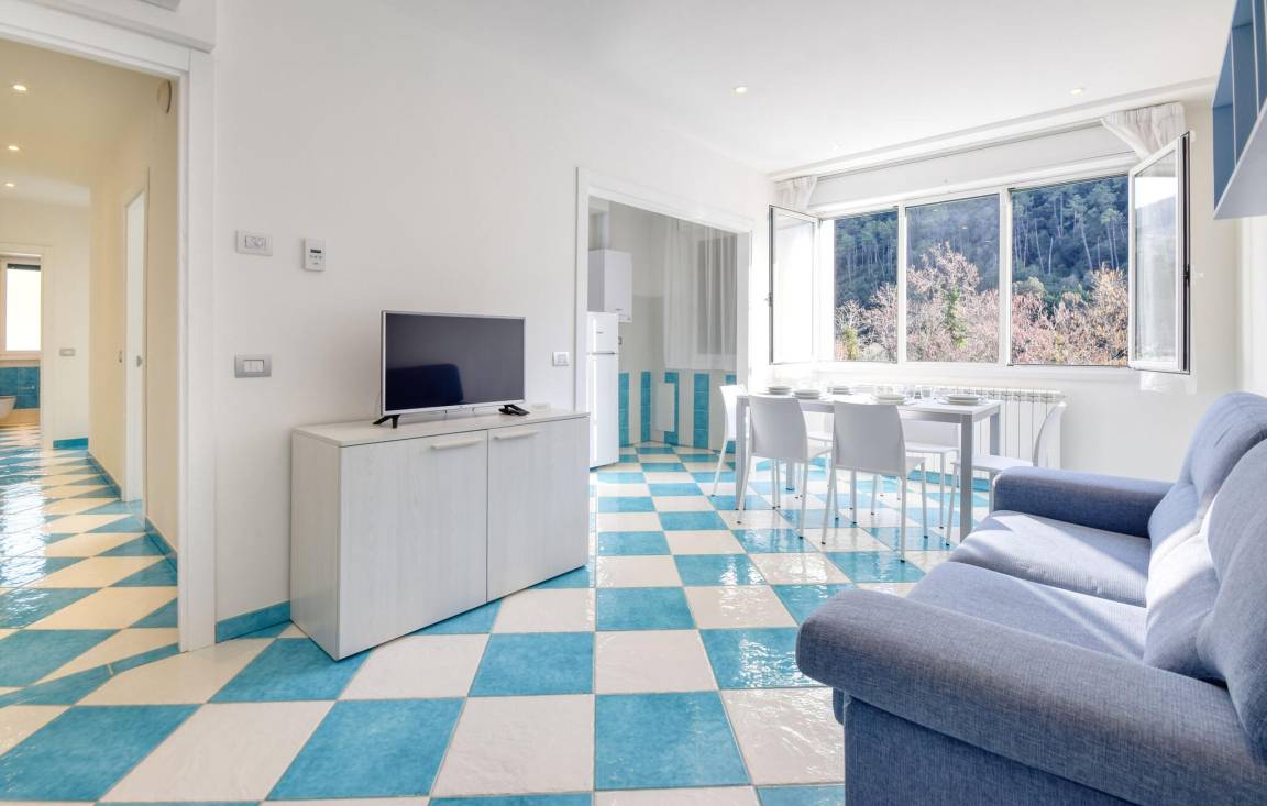 79 M² Appartement ∙ 2 Chambres ∙ 6 Personnes - Deiva Marina