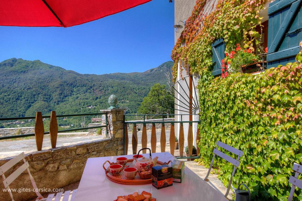 70 M² Gîte ∙ 2 Chambres ∙ 4 Personnes - Corse