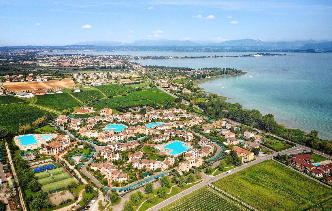 50 M² Appartamento Vacanza ∙ 1 Camera Da Letto ∙ 4 Ospiti - Peschiera del Garda