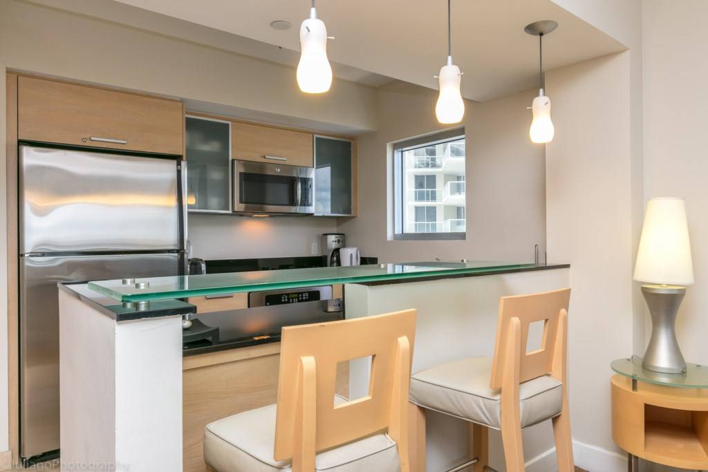 102 M² Hotel ∙ 2 Schlafzimmer ∙ 6 Gäste - Sunny Isles Beach, FL