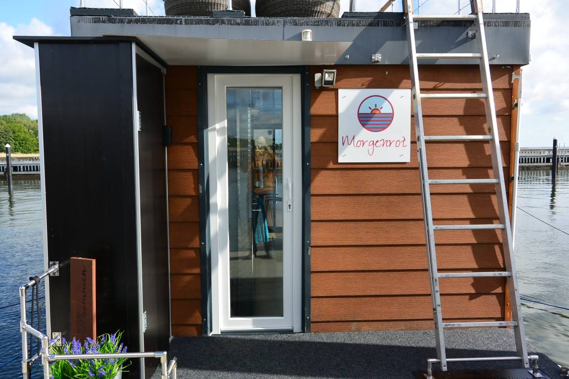 Hausboot ∙ 1 Schlafzimmer ∙ 3 Gäste - Stralsund