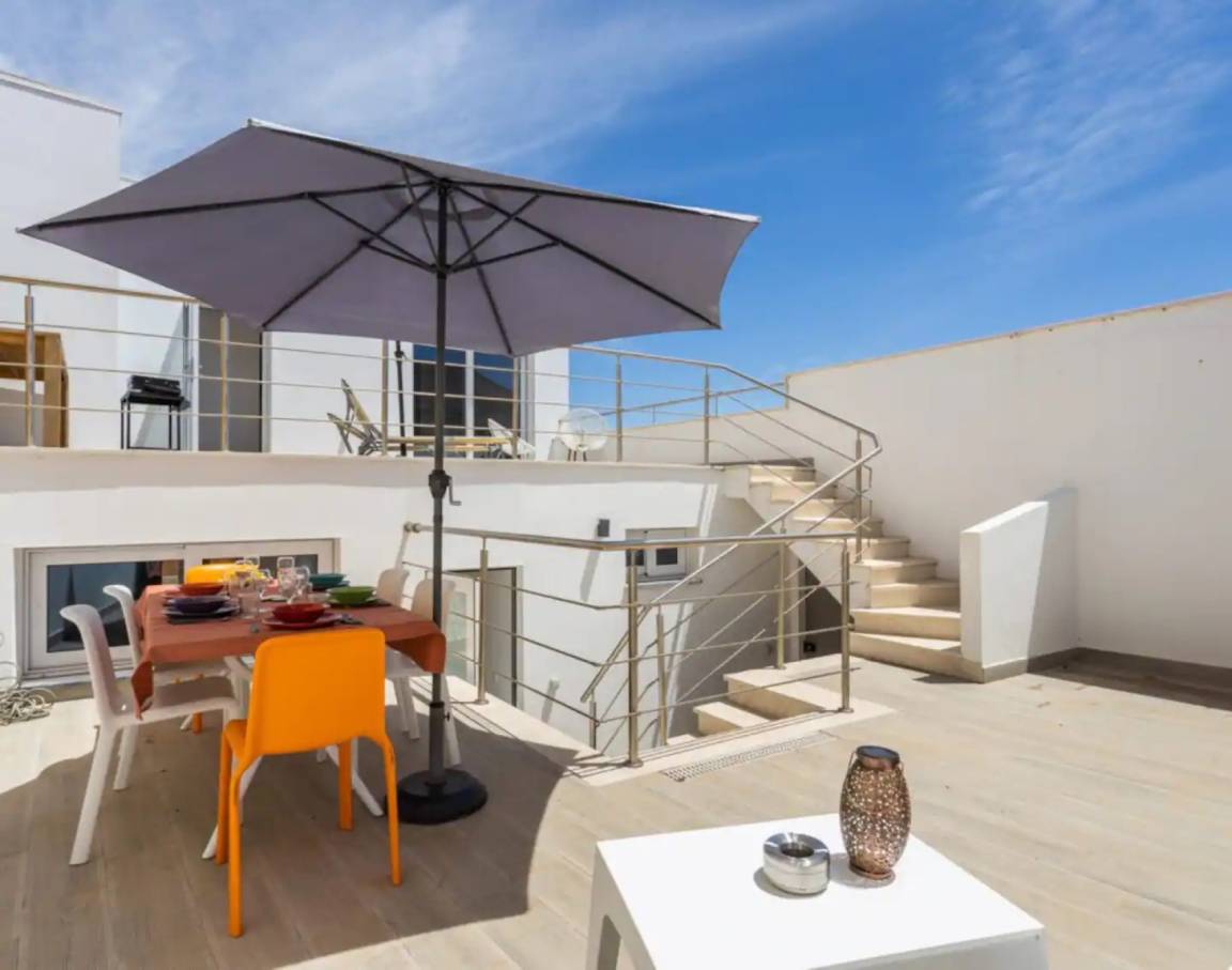 91 M² Villa ∙ 2 Bedrooms ∙ 6 Guests - Setúbal