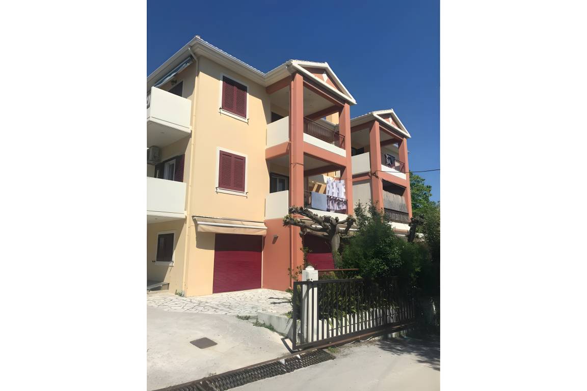 70 M² Apartment ∙ 2 Bedrooms ∙ 5 Guests - Lefkada