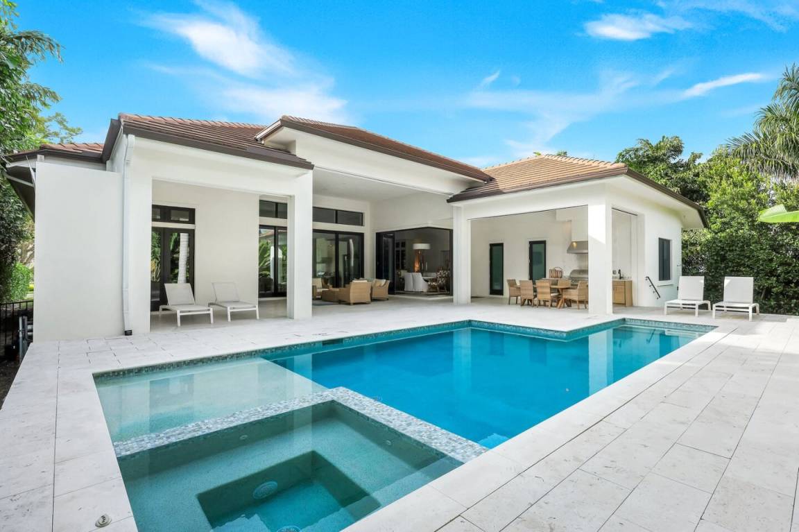 344 M² House ∙ 4 Bedrooms ∙ 8 Guests - Naples, FL