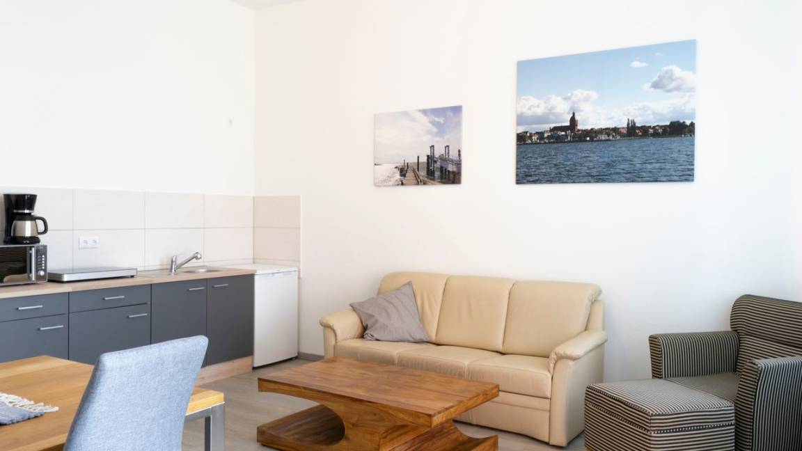 54 M² Ferienwohnung ∙ 1 Schlafzimmer ∙ 3 Gäste - Stralsund