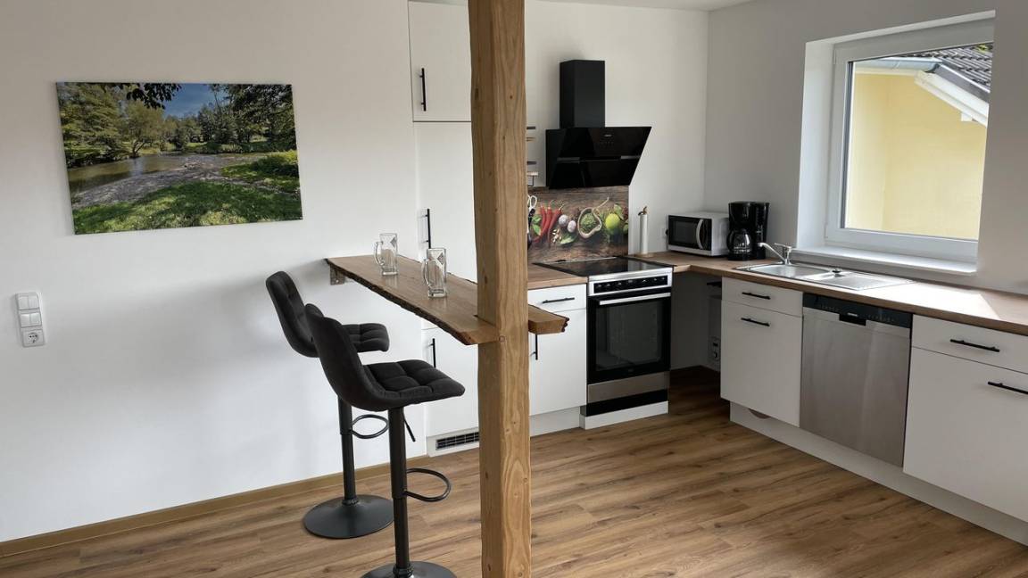 81 M² Ferienwohnung ∙ 2 Schlafzimmer ∙ 6 Gäste - Hachenburg