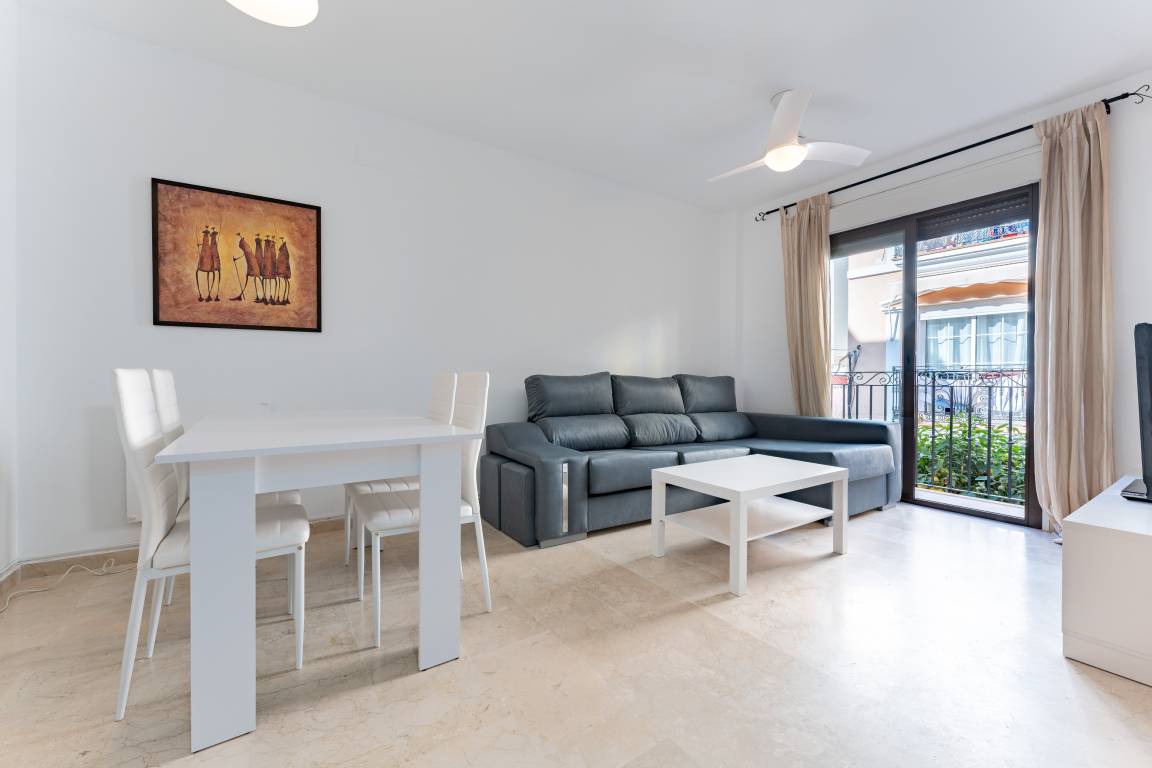 55 M² Apartamento ∙ 2 Habitaciones ∙ 4 Huéspedes - Fuengirola