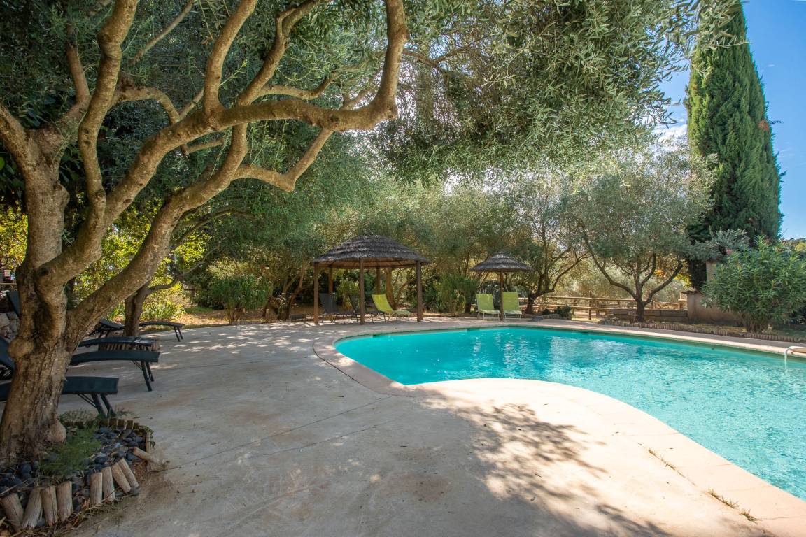 25 M² Appartement ∙ 2 Chambres ∙ 4 Personnes - Brignoles