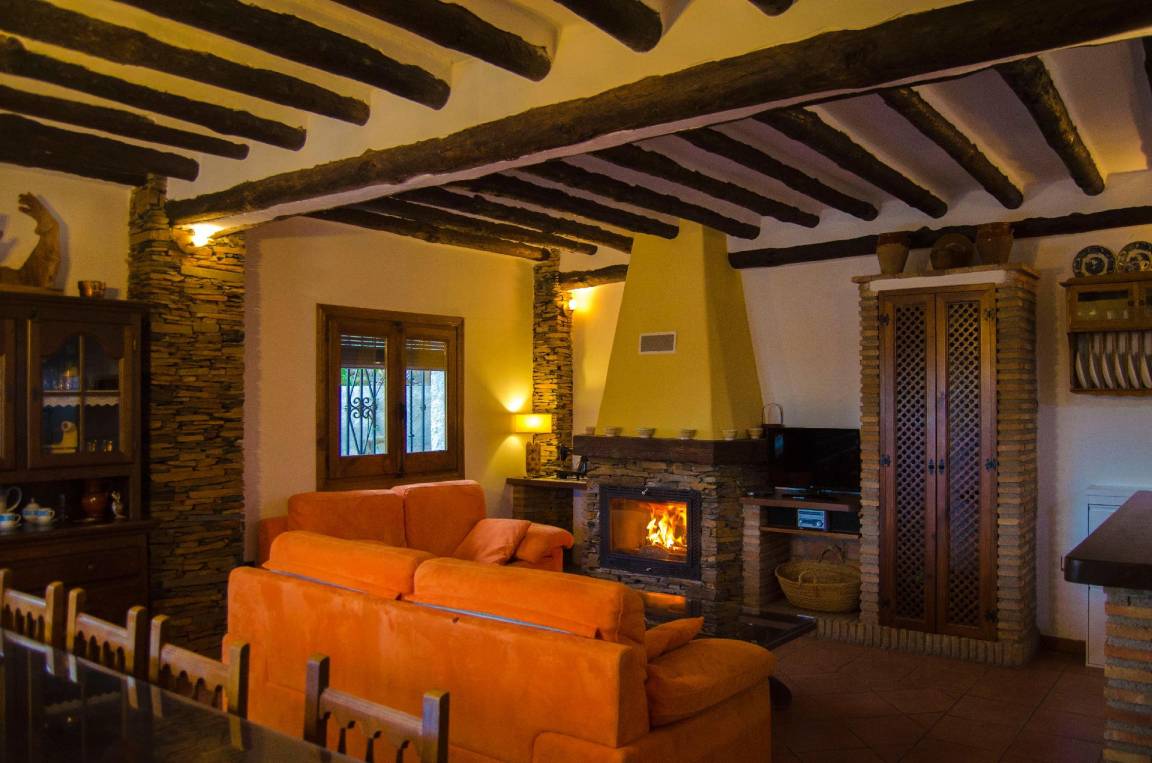 145 M² Casa ∙ 4 Habitaciones ∙ 12 Huéspedes - Sierra Nevada