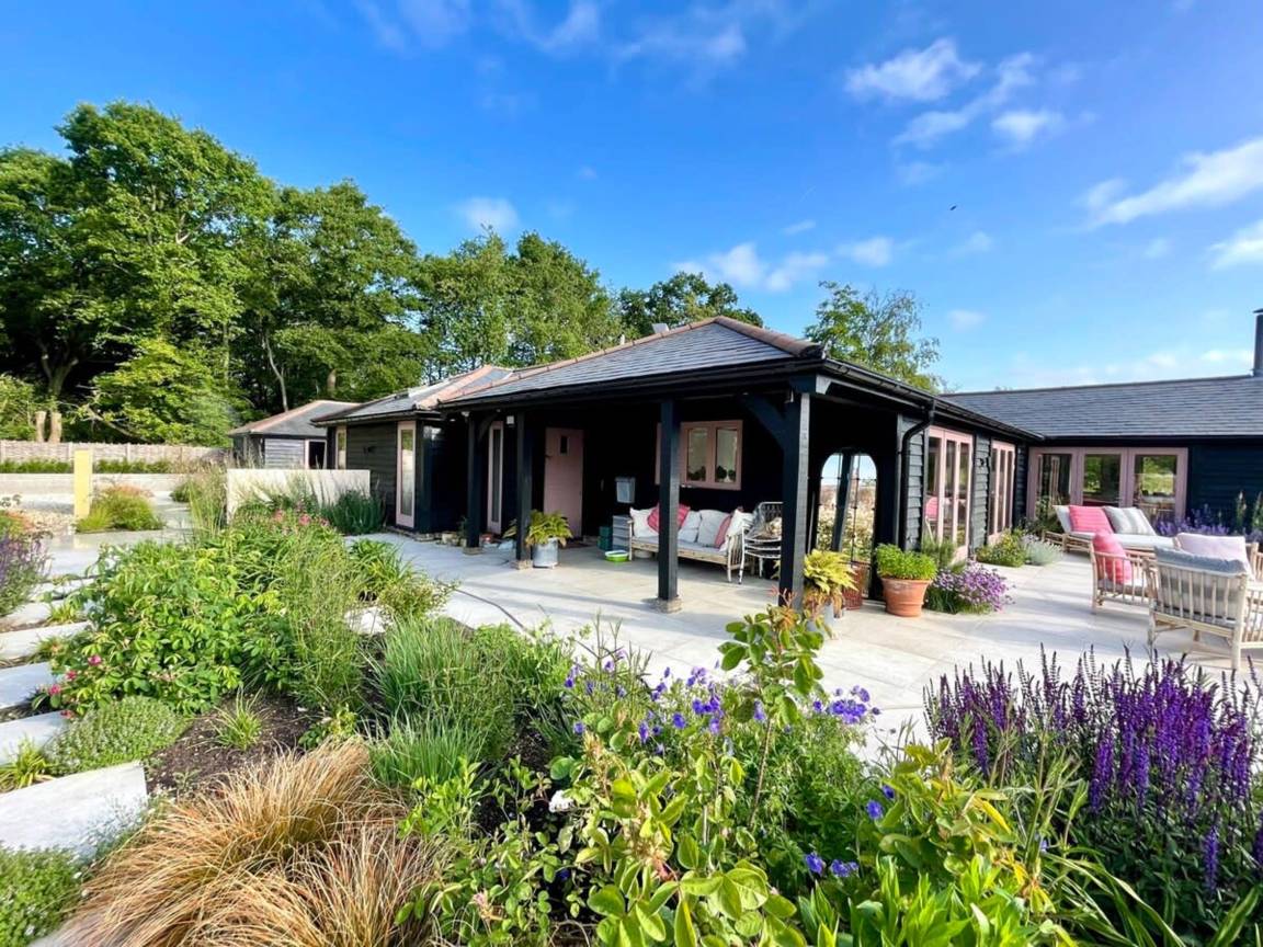Apartment ∙ 5 Bedrooms ∙ 10 Guests - Bognor Regis