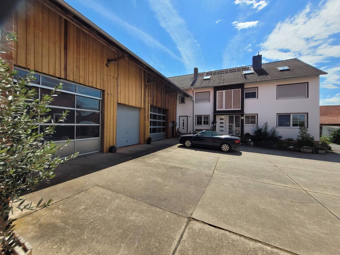 130 M² Appartement ∙ 3 Slaapkamers ∙ 7 Gasten - Fulda